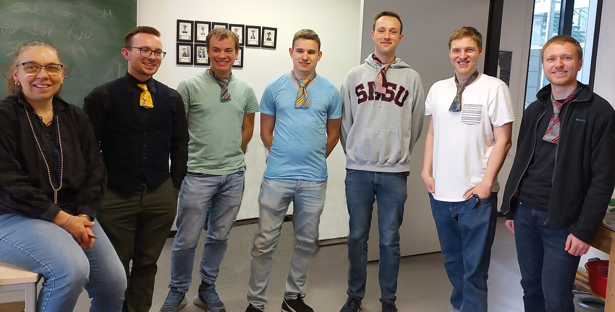 Fat Thursday (Altweiberfasching) - funny social event - THE HÖBARTNER ...